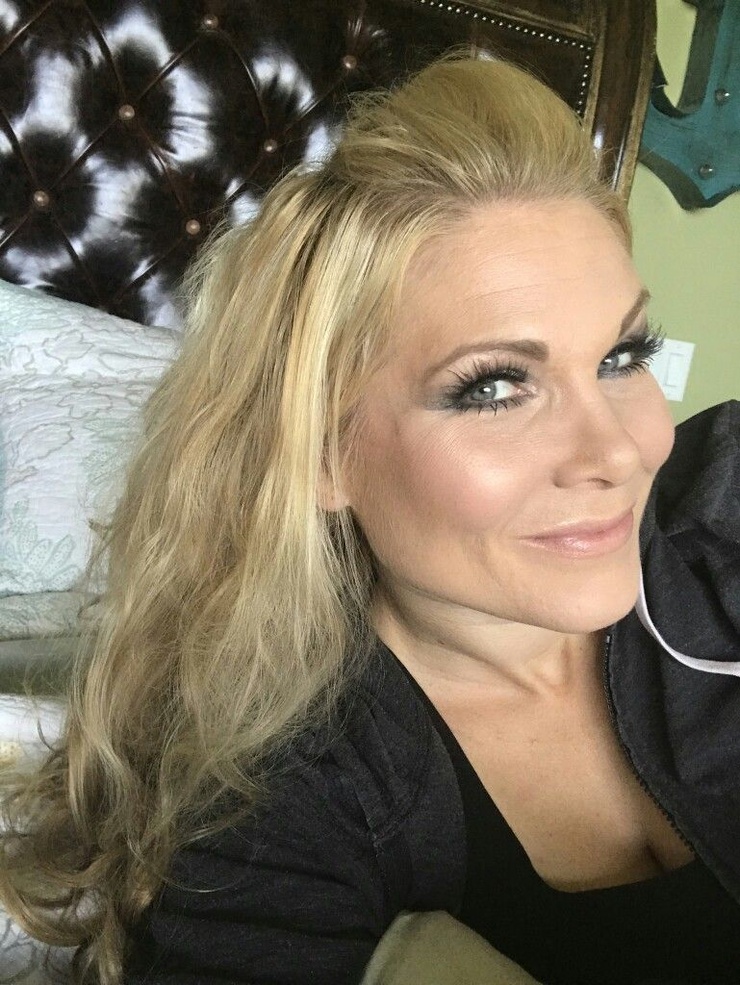 Picture of Elizabeth Carolan