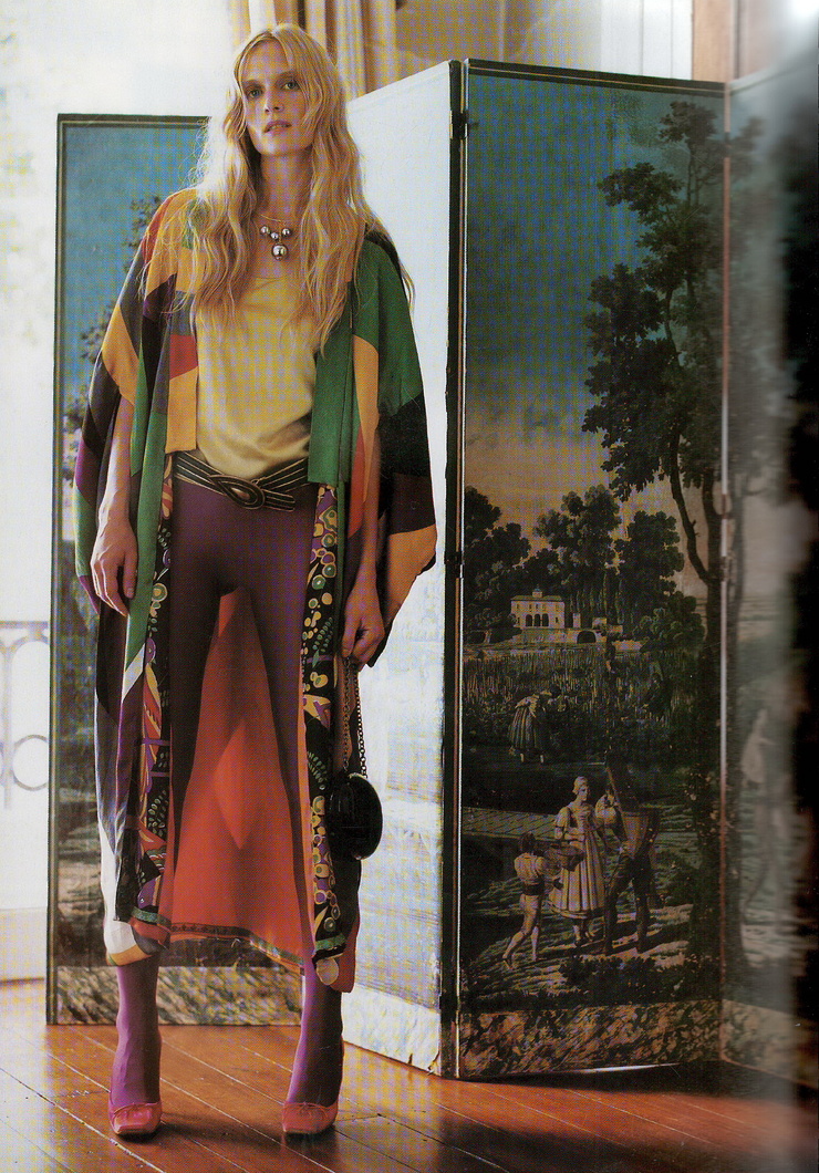 Elle Italy Oct. 2003