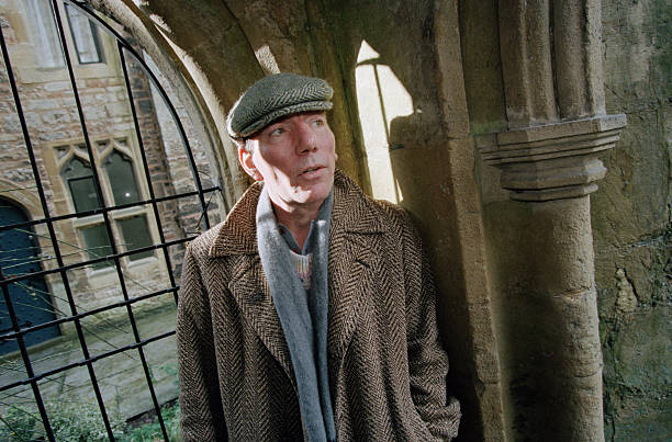 Pete Postlethwaite