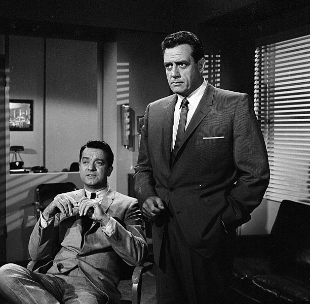Tommy Noonan, Raymond Burr