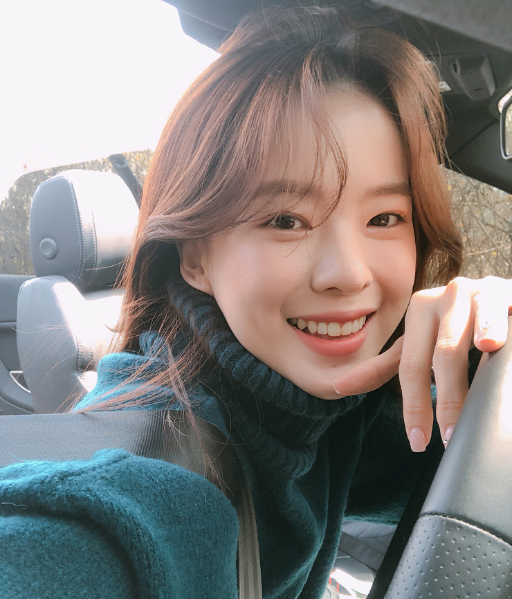 Picture of Ha Neul (하늘)