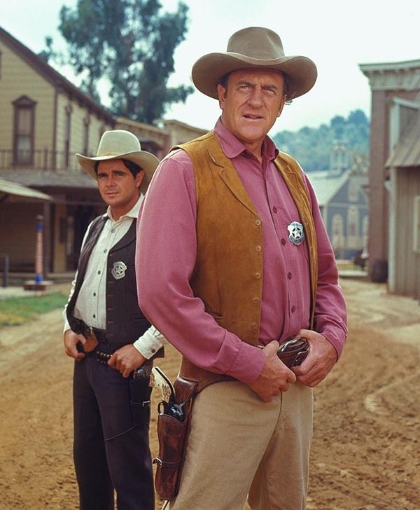 Buck Taylor, James Arness