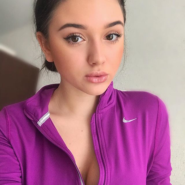 Picture of Elleonora Ladychenko