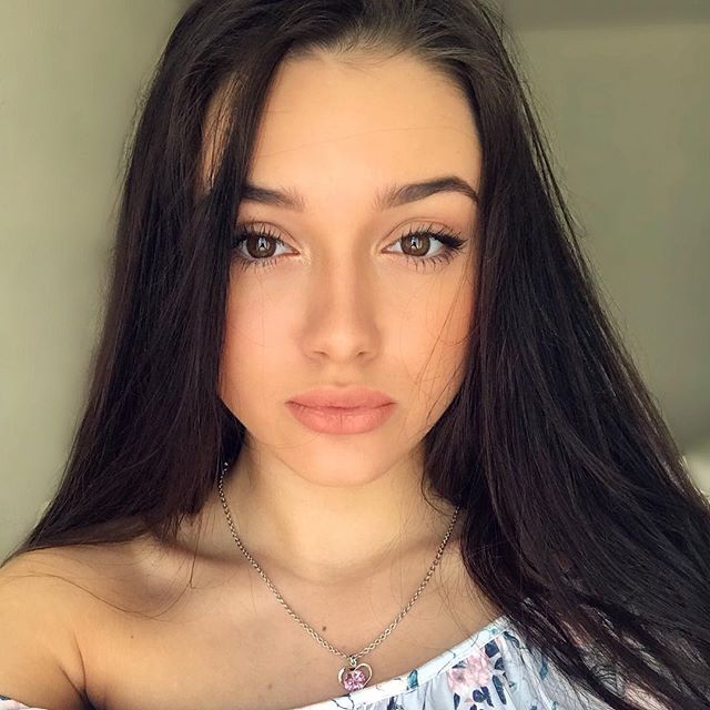 Elleonora Ladychenko image