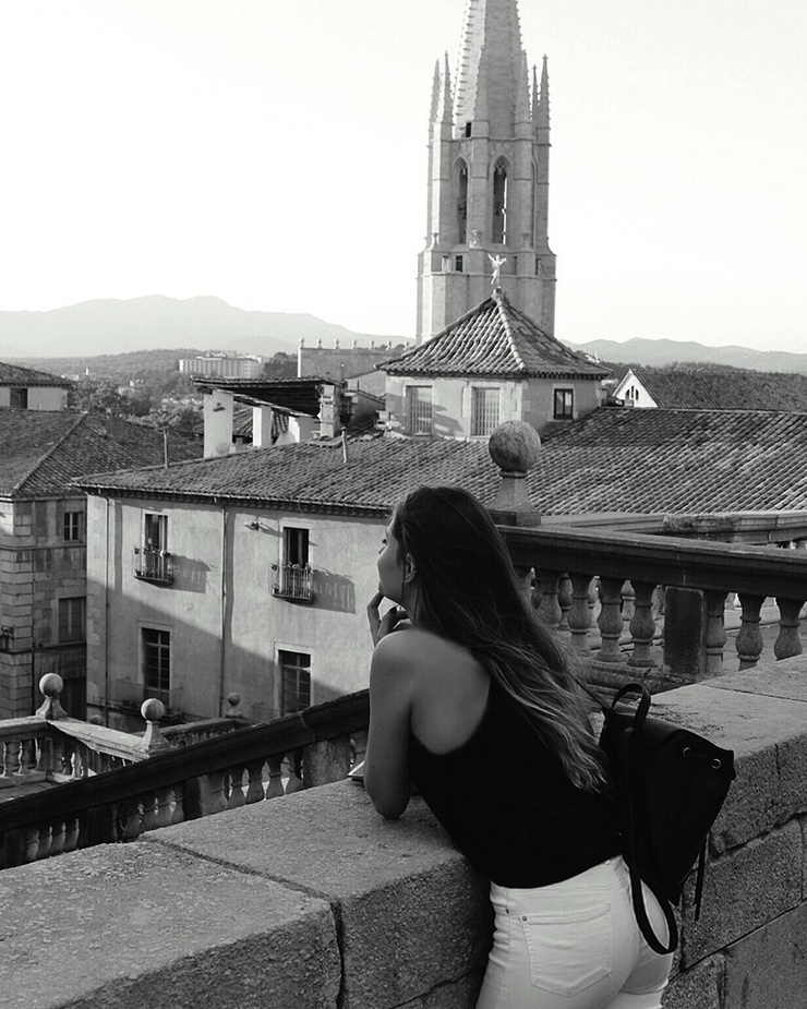 Image of Lydia González