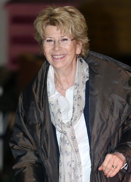 Picture of Elizabeth Estensen