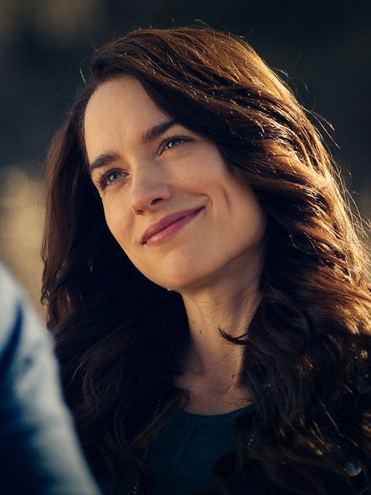 Picture of Melanie Scrofano