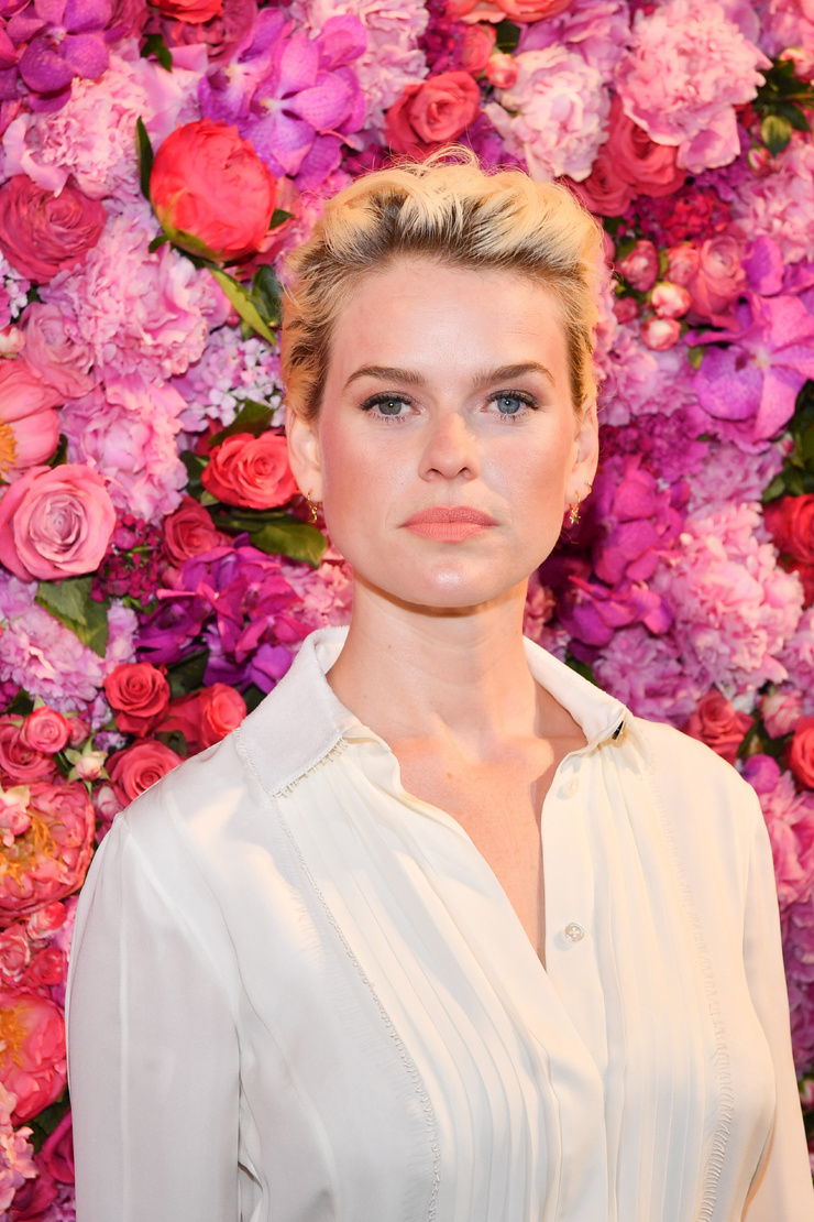 Alice Eve picture