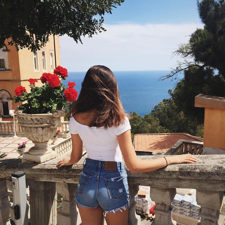 Picture of Hailey Sani