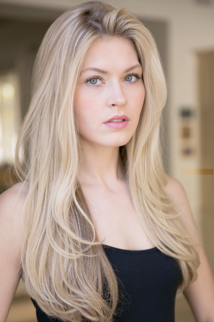 Picture of Julia Conley