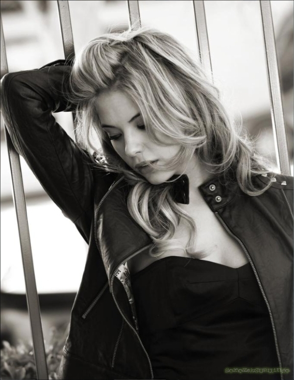 Picture of Ashley Benson