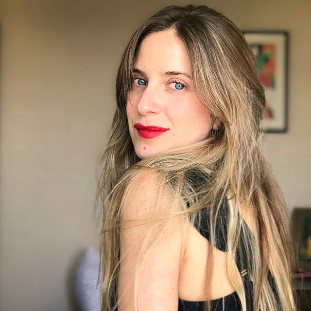 Picture of Alison Mandel