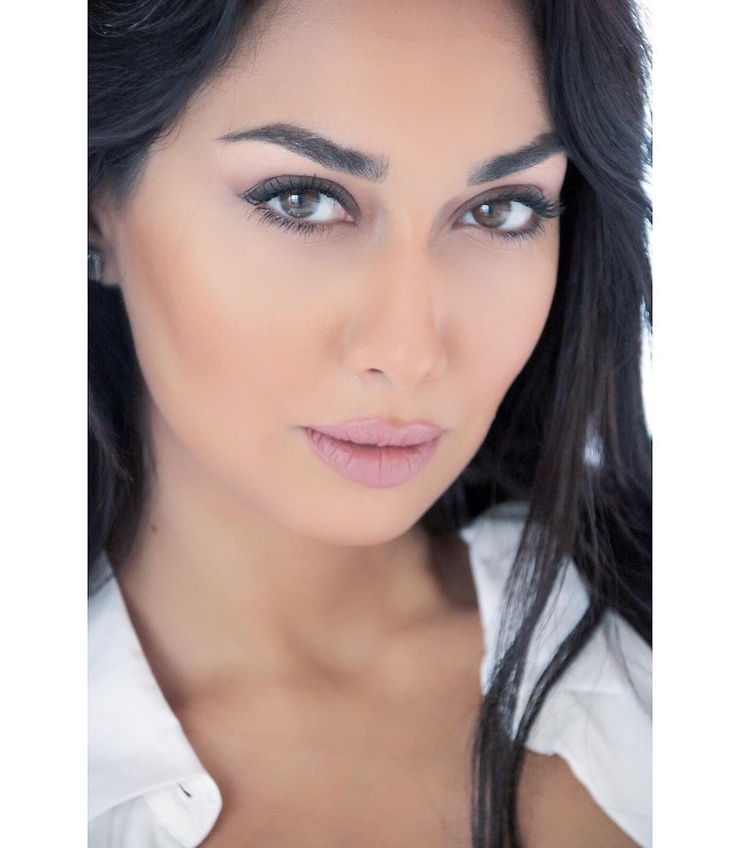 Picture of Sadaf Taherian