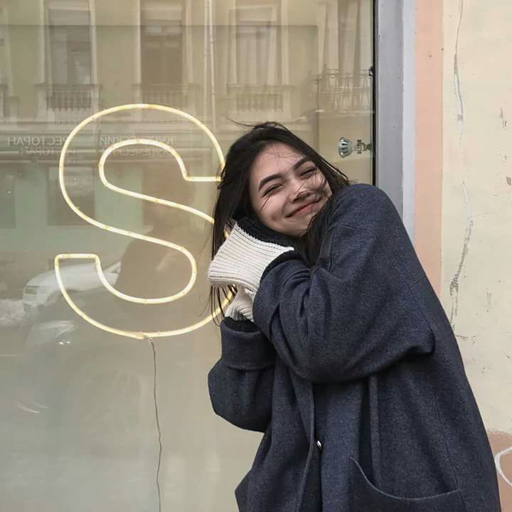 Image of Lisa Han