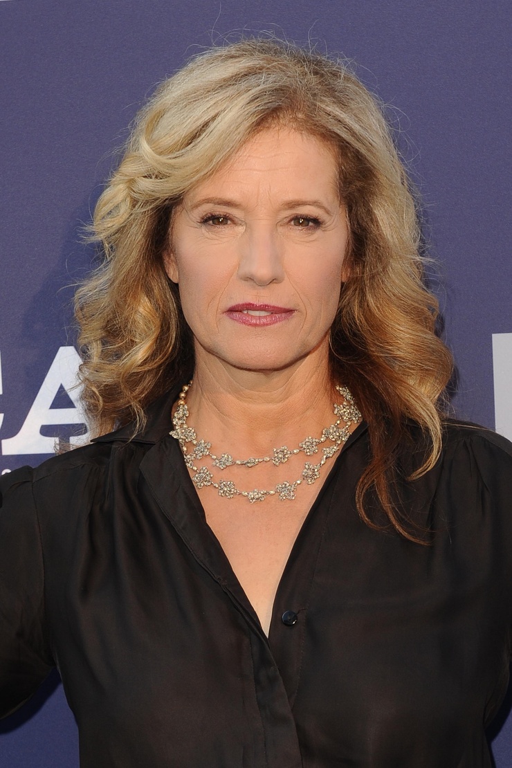 Nancy Travis image