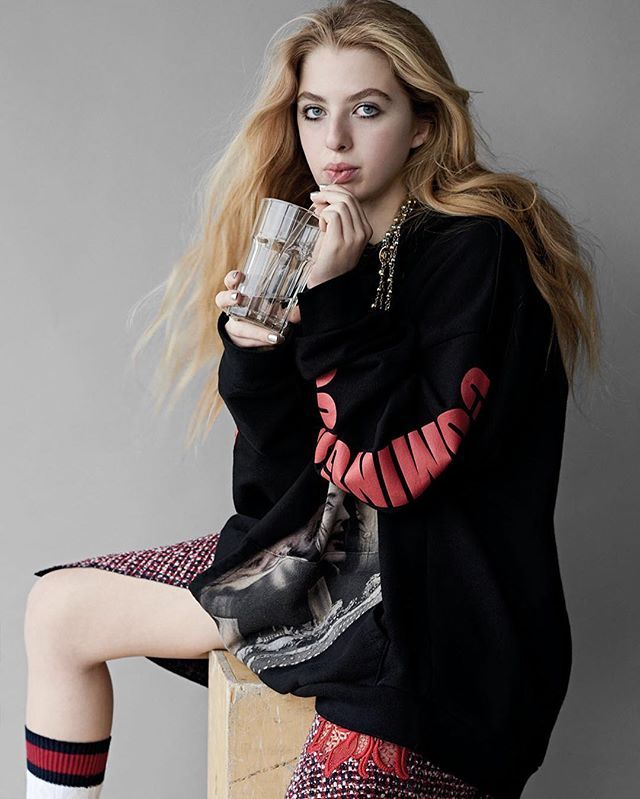 Picture of Anais Gallagher