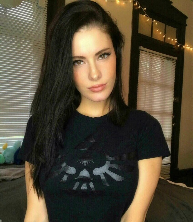 Erin Olash picture
