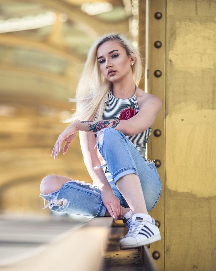 Picture of April Jayne