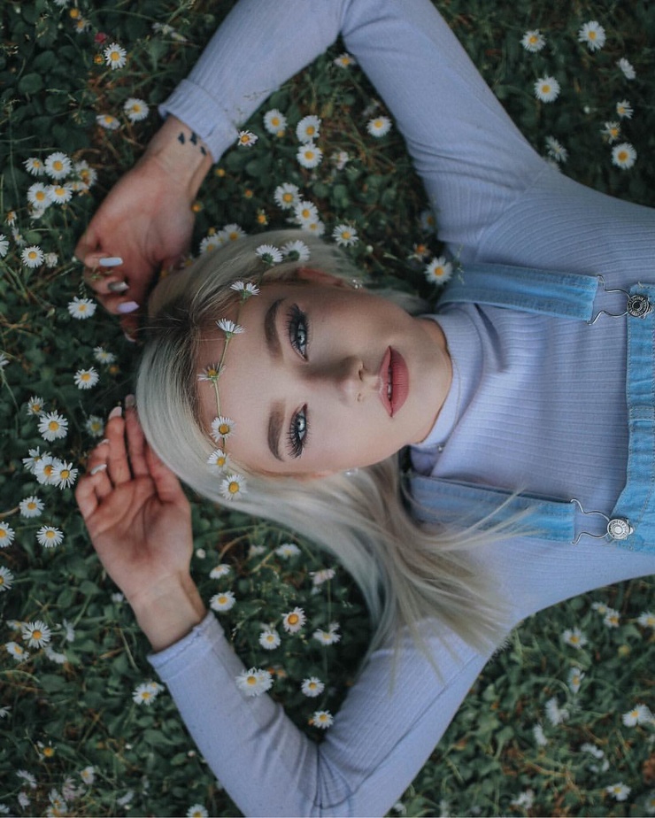 Picture of April Jayne