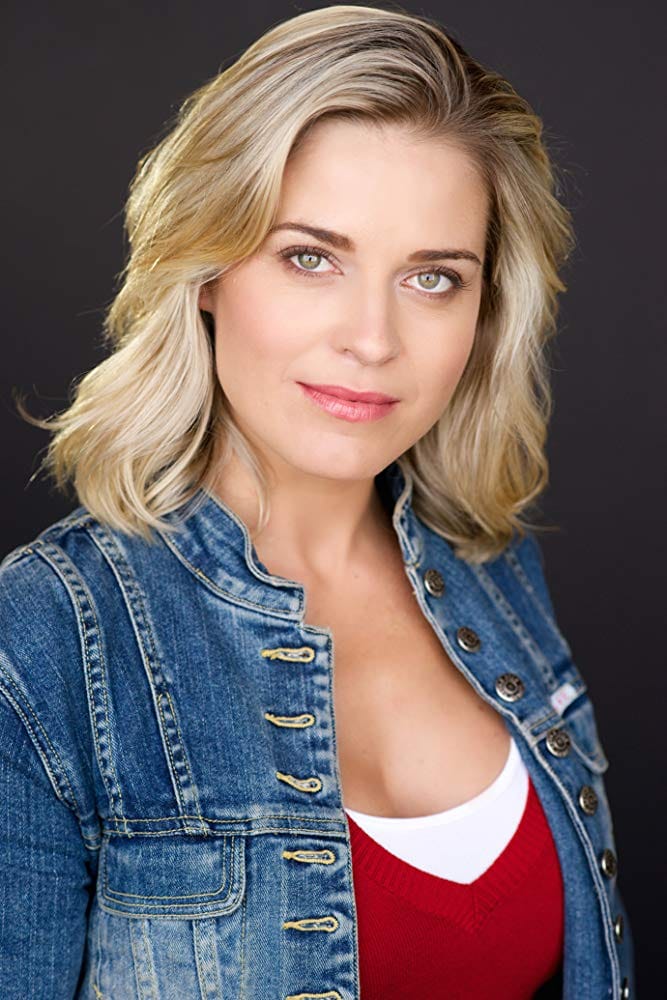 Picture of Alexandra Davies