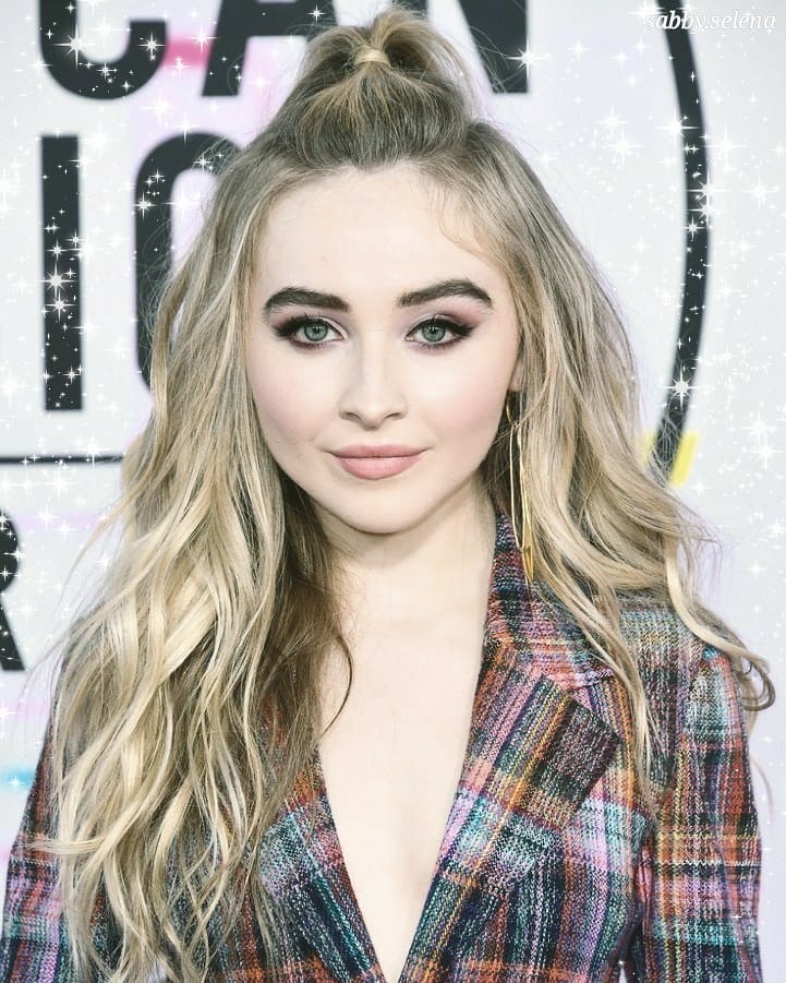 Picture of Maya Hart