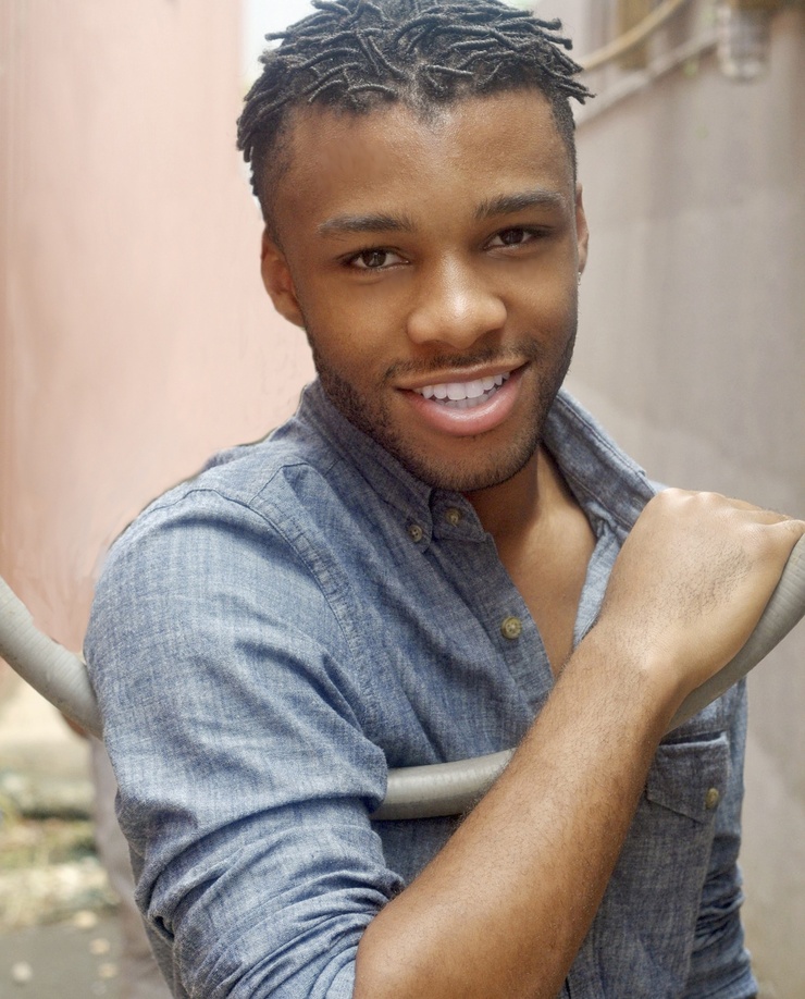 Dyllon Burnside image