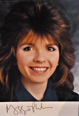 Maggie Philbin image