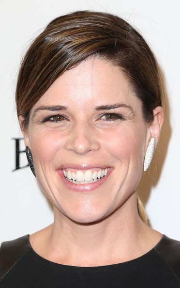Neve Campbell