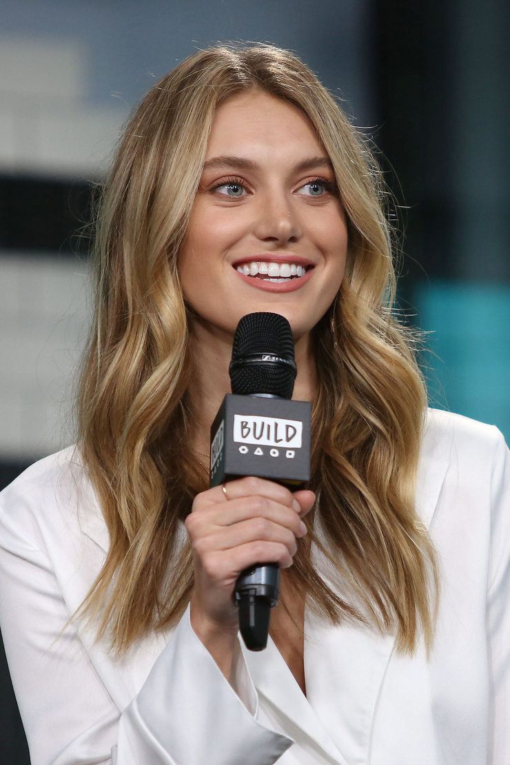 Caroline Lowe picture