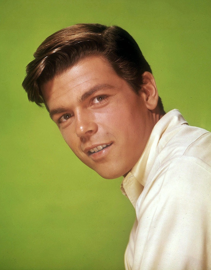 Picture of Robert Logan