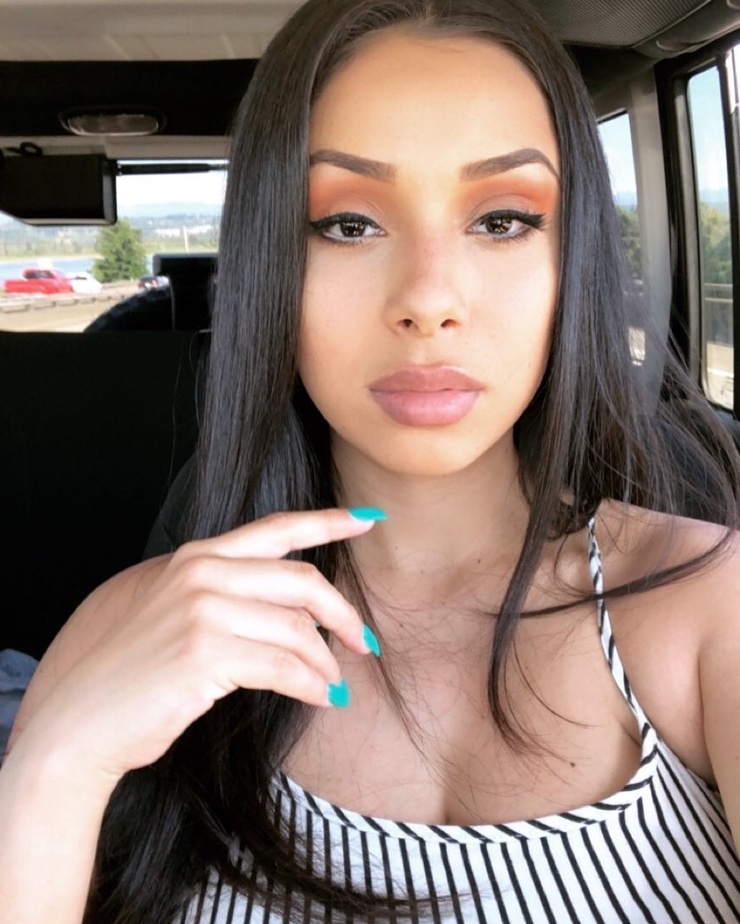 Picture of Bianca de Leon