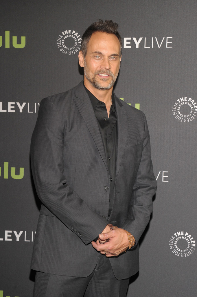 Picture of Todd Stashwick