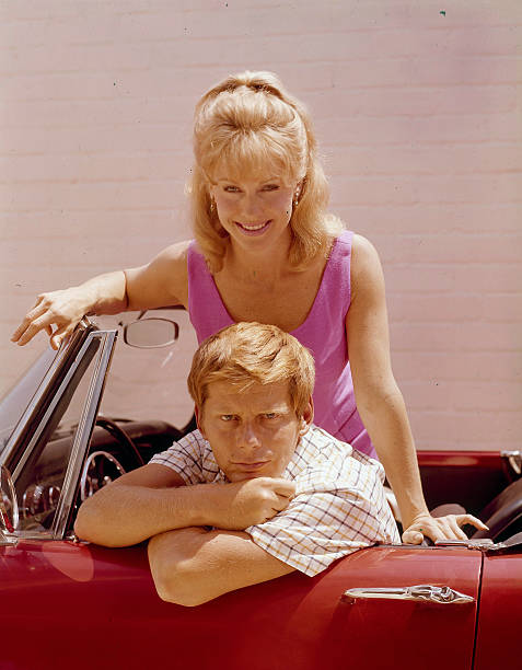 E.J. Peaker, Robert Morse