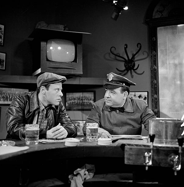 Bob Dishy, Tom Bosley