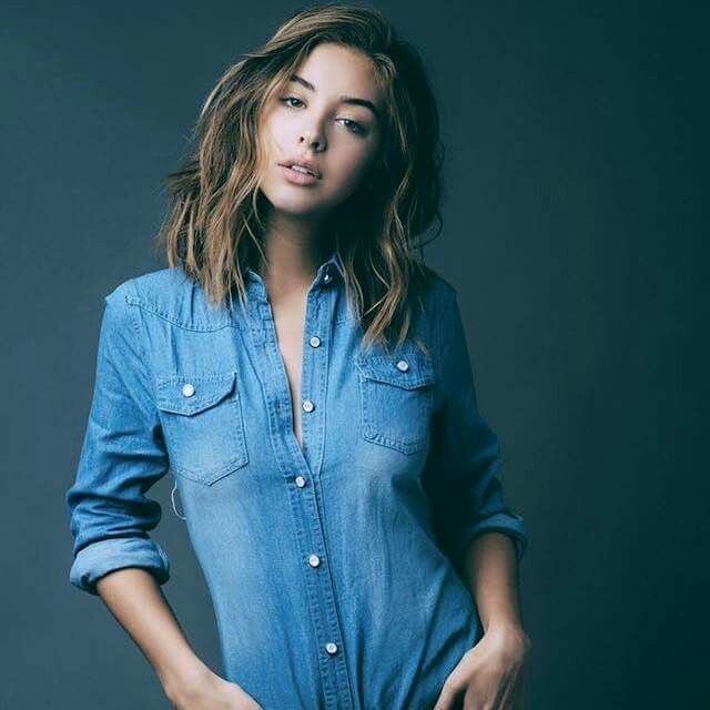 Picture of Nadia Mejia