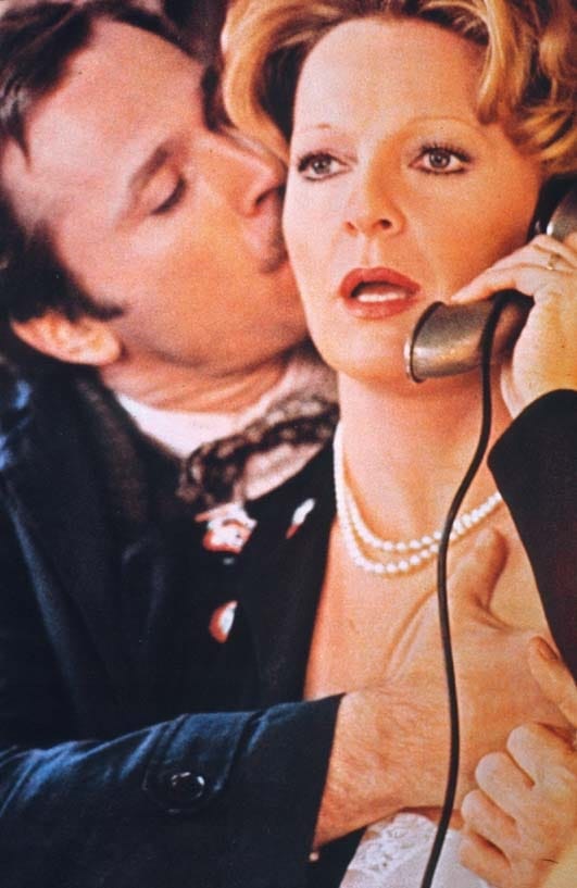 Lisa Gastoni Scandalo Youtube