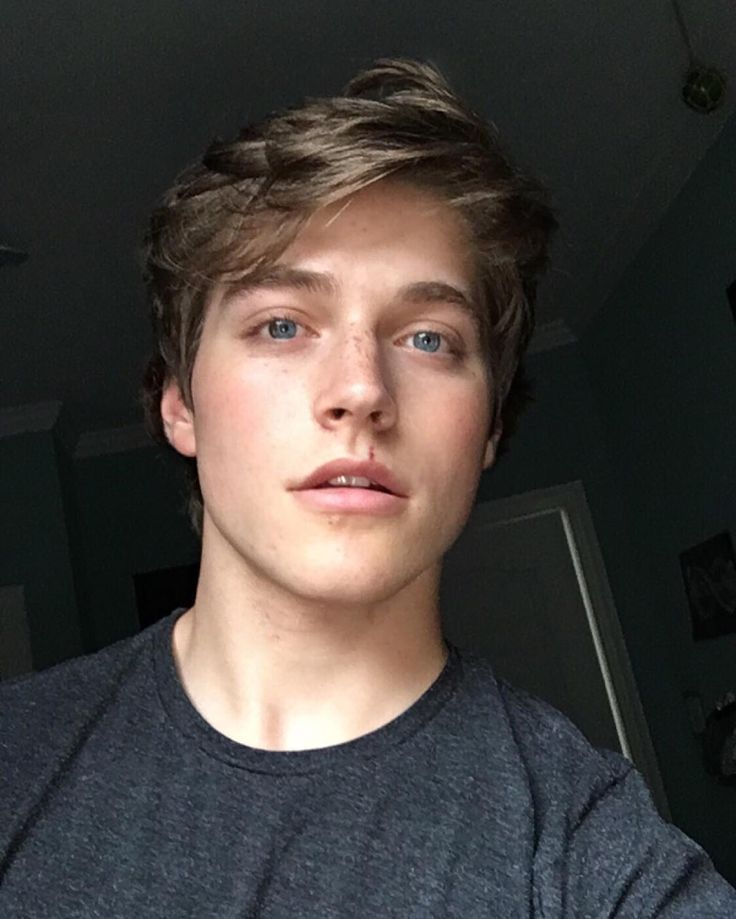 Image of Froy Gutierrez