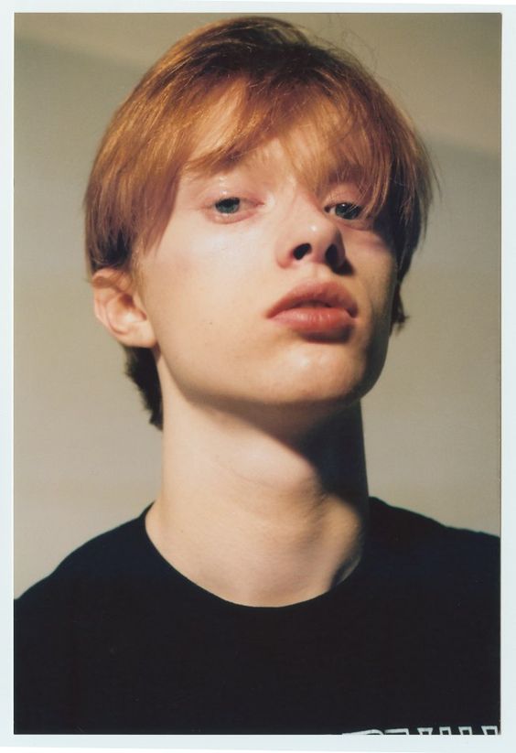 Picture of Oliver Hayes