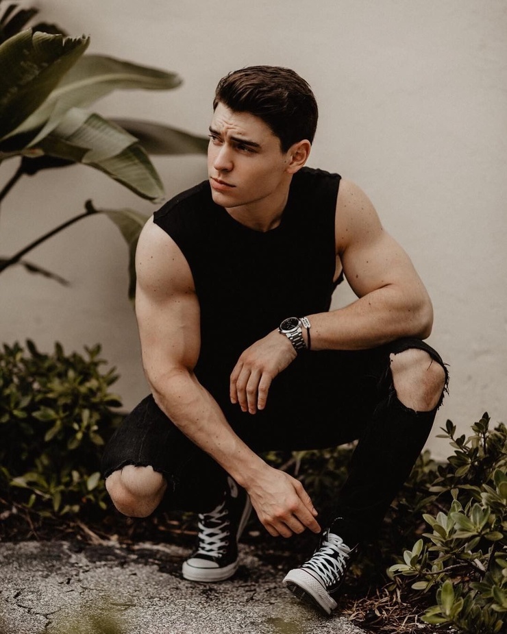 Ryan M. Colton picture