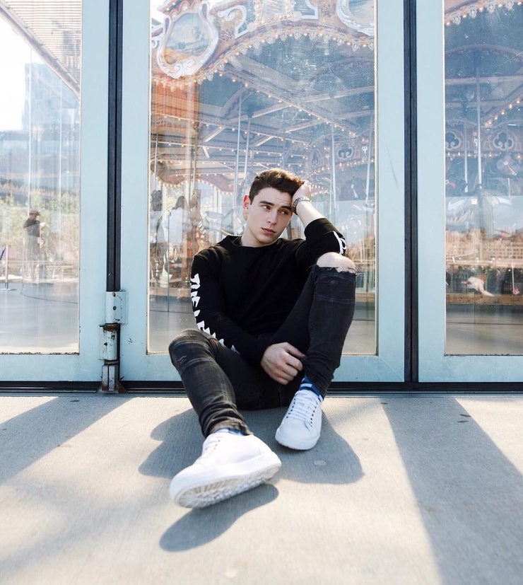 Ryan M. Colton image