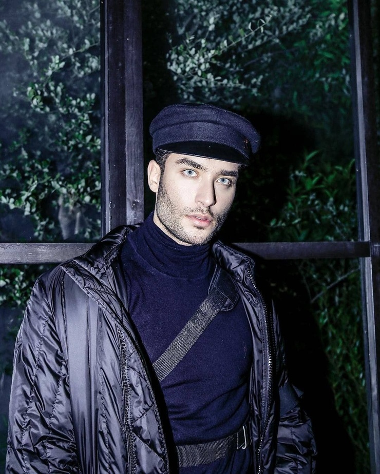 Picture of Toni Mahfud