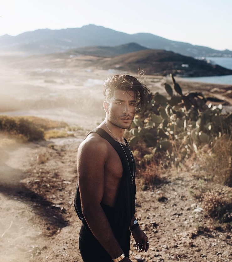 Image of Toni Mahfud