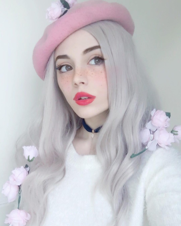 Picture of Mina Bell