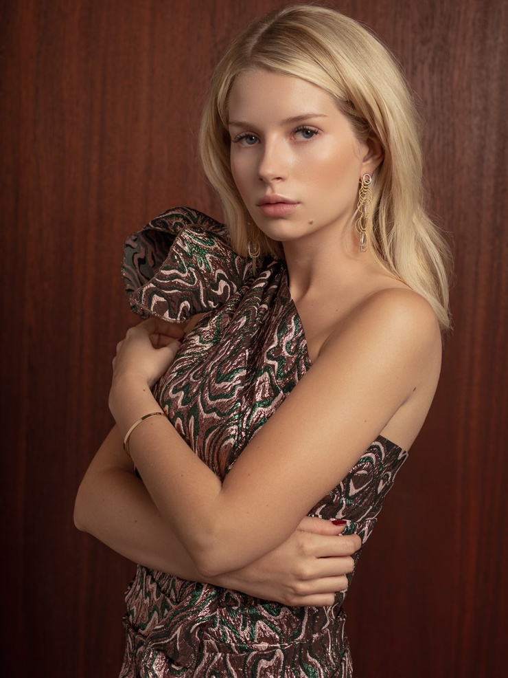 Picture of Lottie Moss