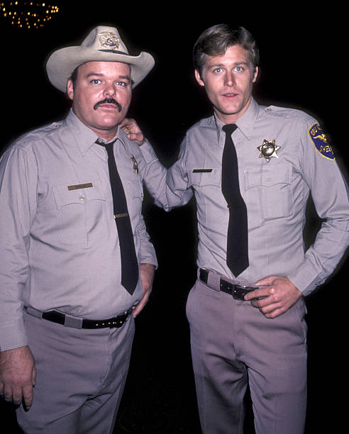 Mills Watson, Brian Kerwin