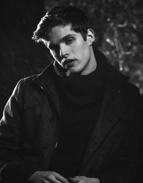 Picture of Daniel Sharman