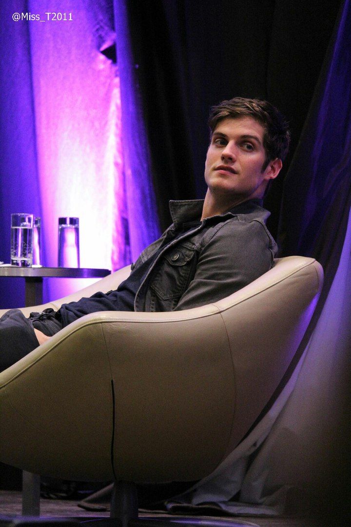 Picture of Daniel Sharman