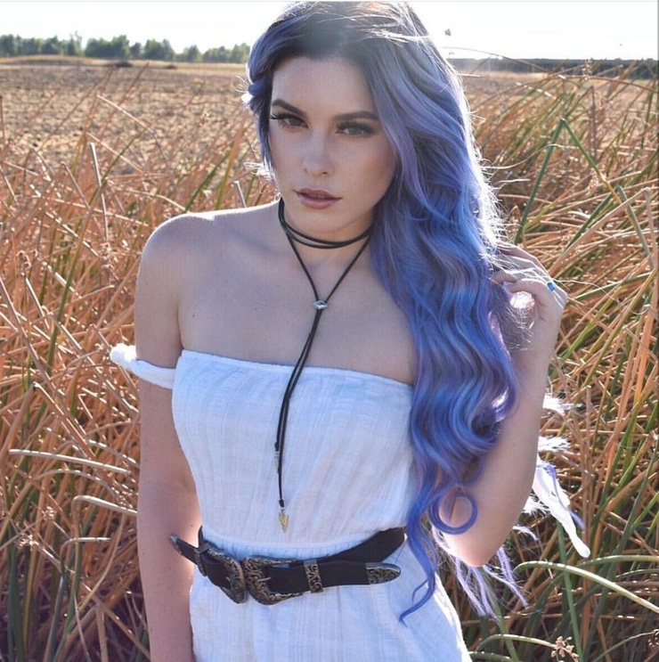 Lauren Calaway image