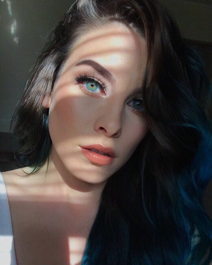 Image of Lauren Calaway