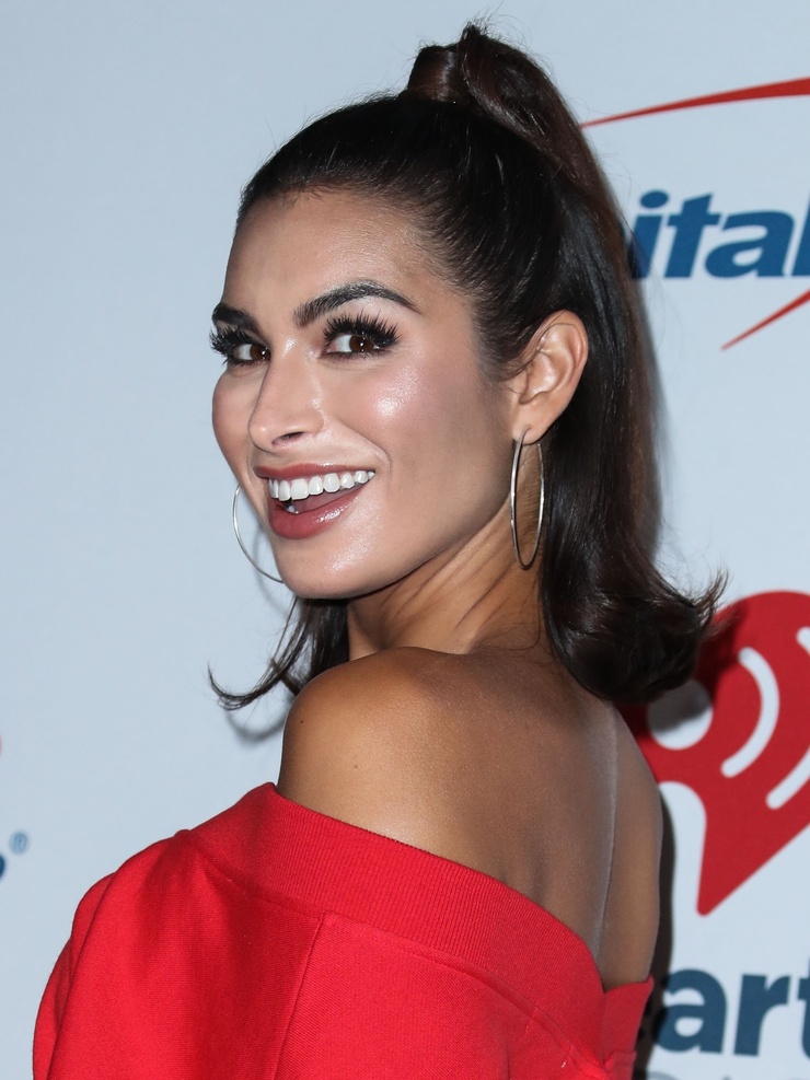 Ashley Iaconetti picture